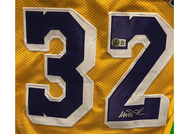 Authentic Sports Memorabilia — Golden Autographs